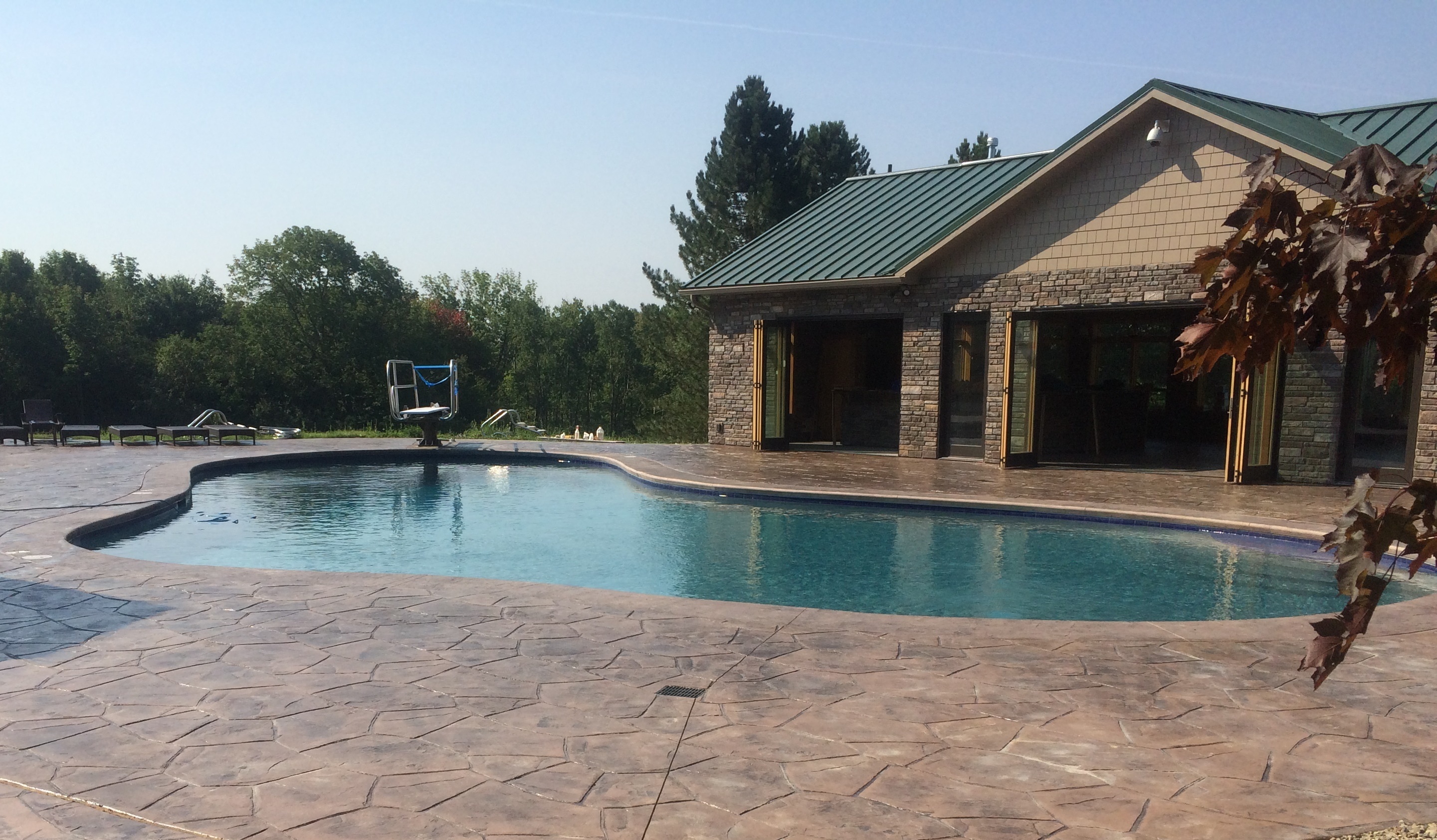 Signature Matrix Pebble Pool Finishes | Leisure Craft Pools
