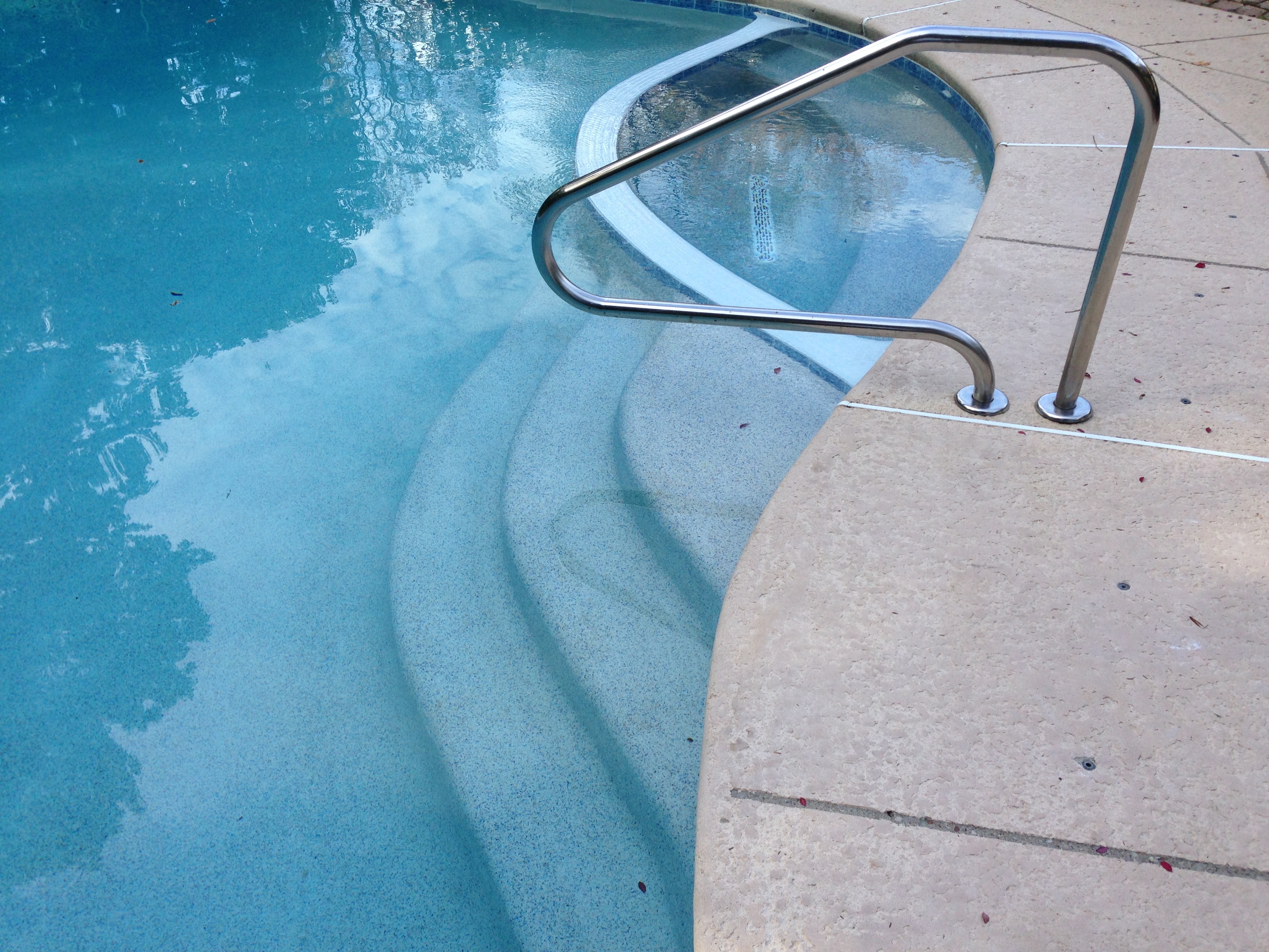Signature Matrix Pebble Pool Finishes | Leisure Craft Pools