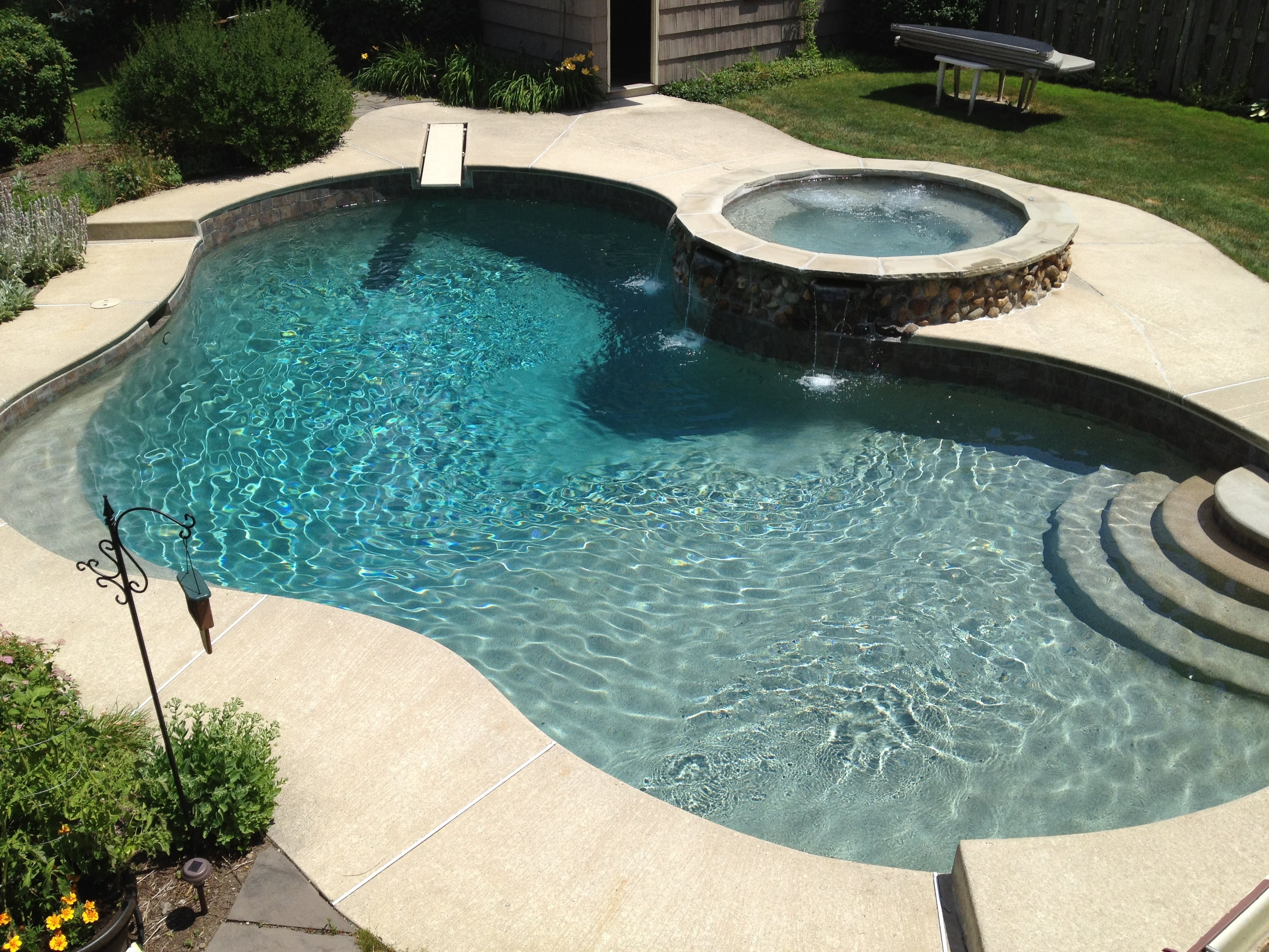 Signature Matrix Pebble Pool Finishes | Leisure Craft Pools