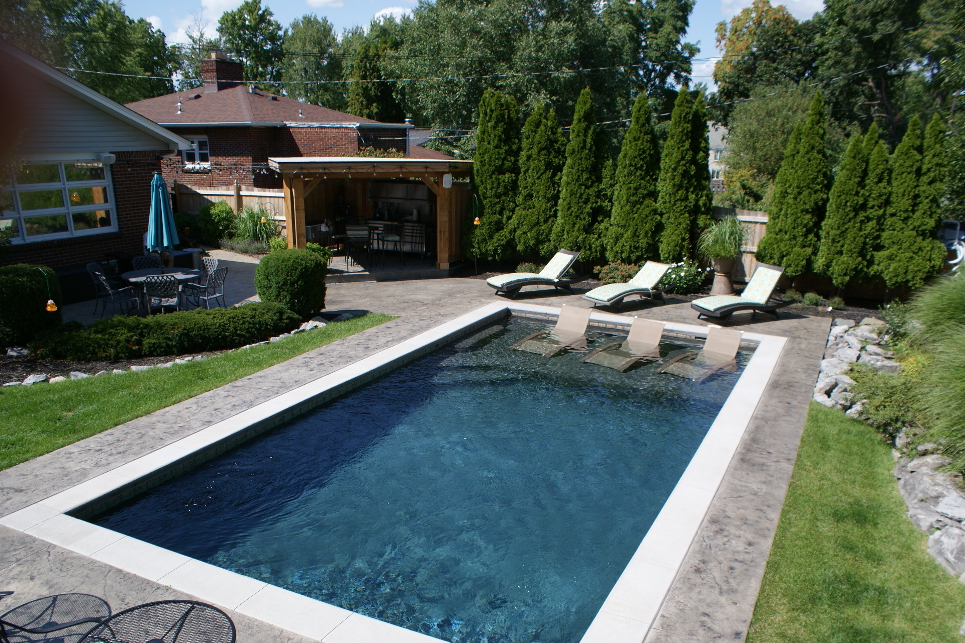 Signature Matrix Pebble Pool Finishes | Leisure Craft Pools