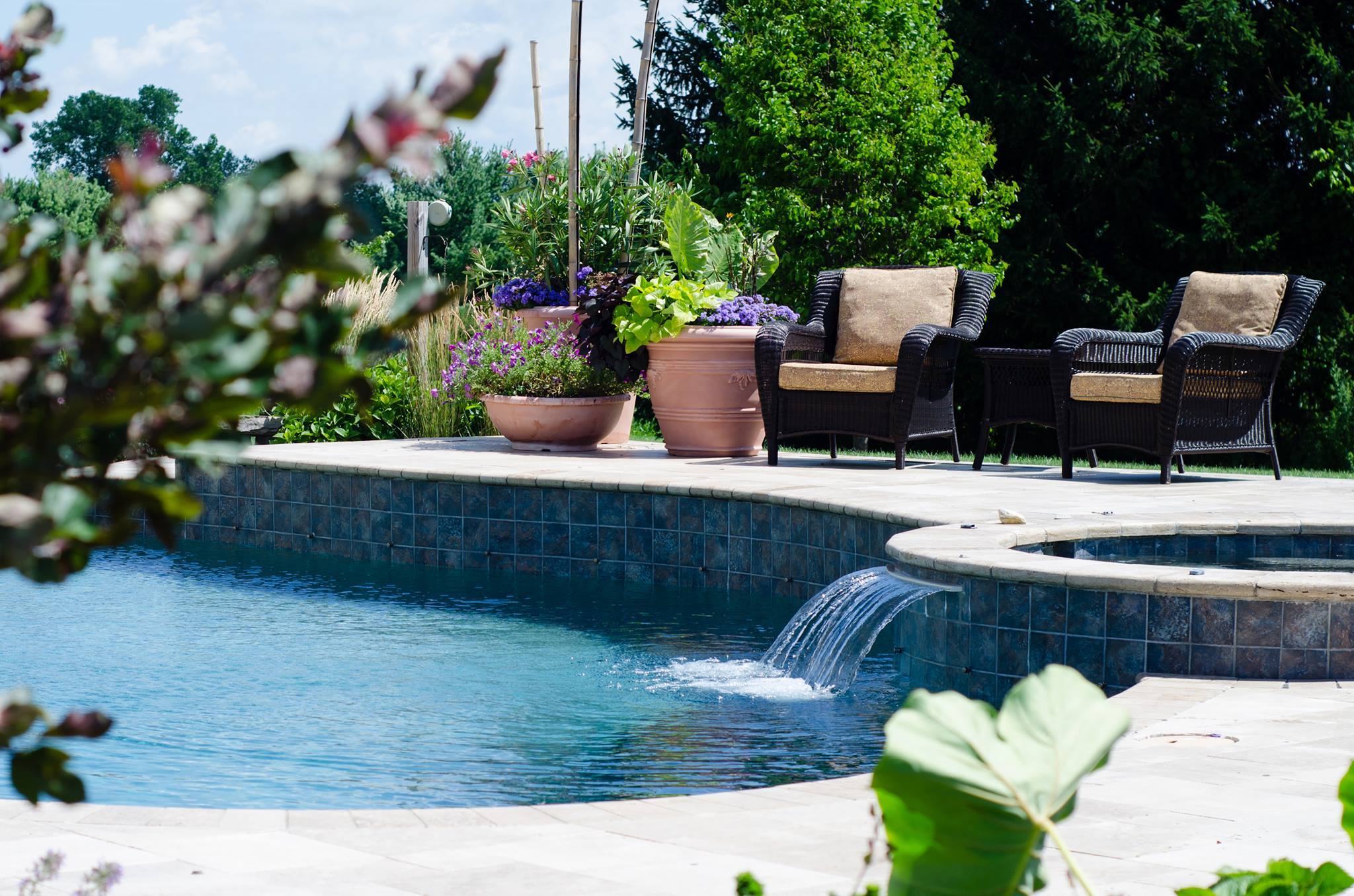 Signature Matrix Pebble Pool Finishes | Leisure Craft Pools