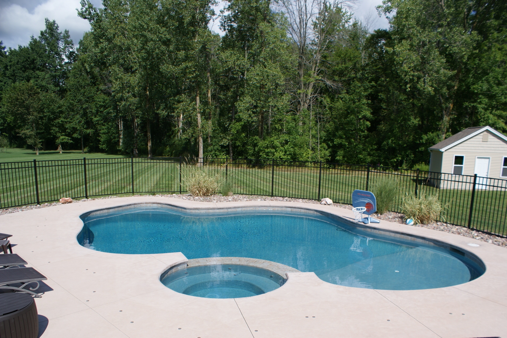 Luna Quartz Pool Finishes | Leisure Craft Pools